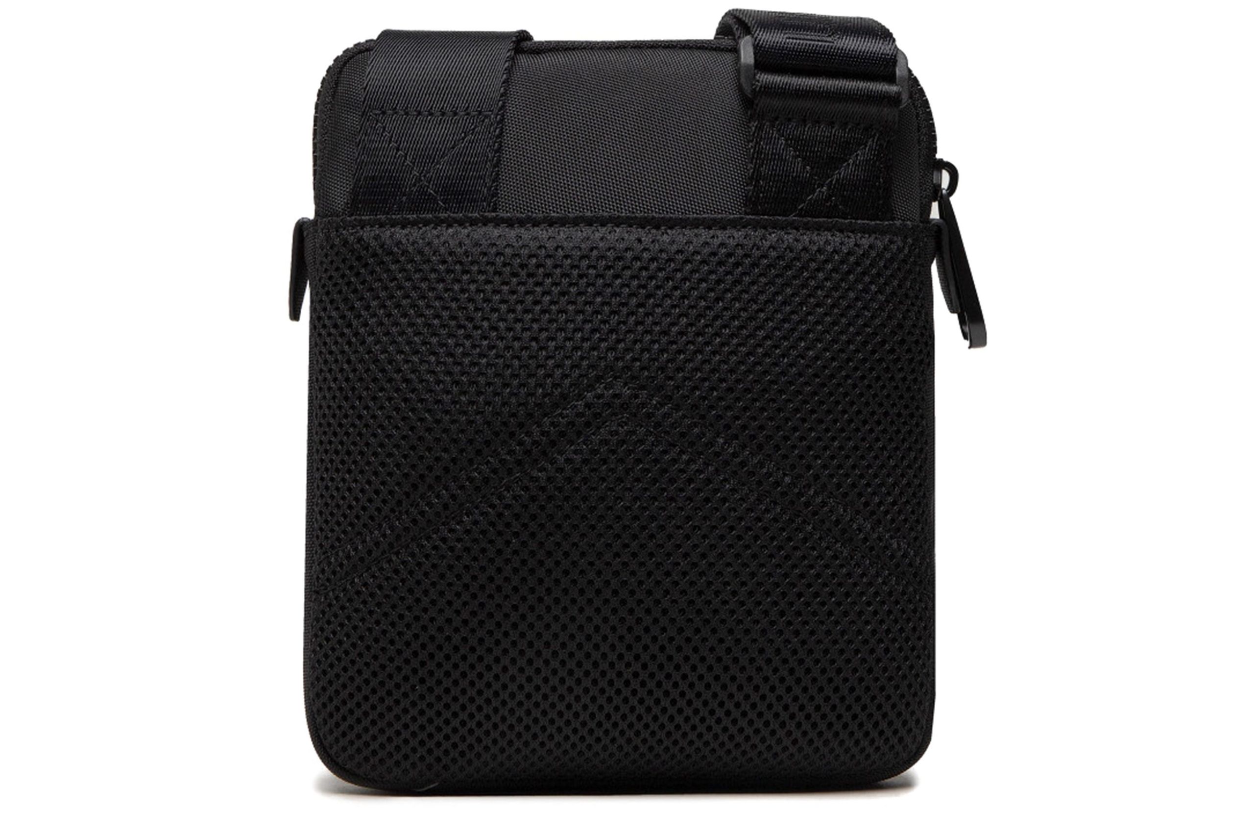 Sachet Calvin Klein CODE FLATPACK S K50K507814 | immi b2b